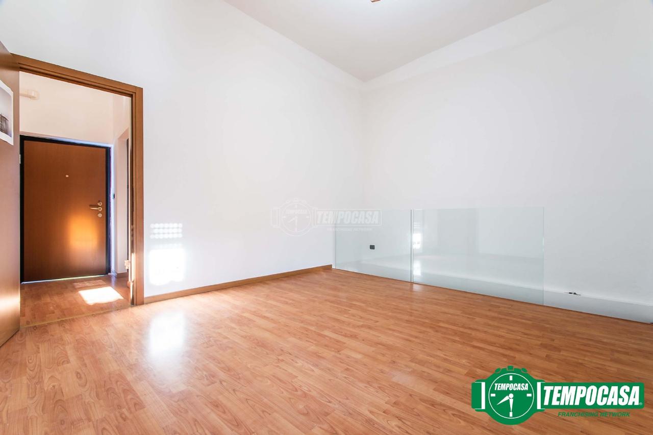 Appartamento in vendita a Arese