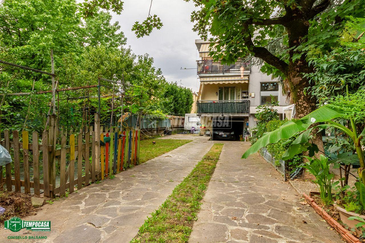 Villa in vendita a Cinisello Balsamo