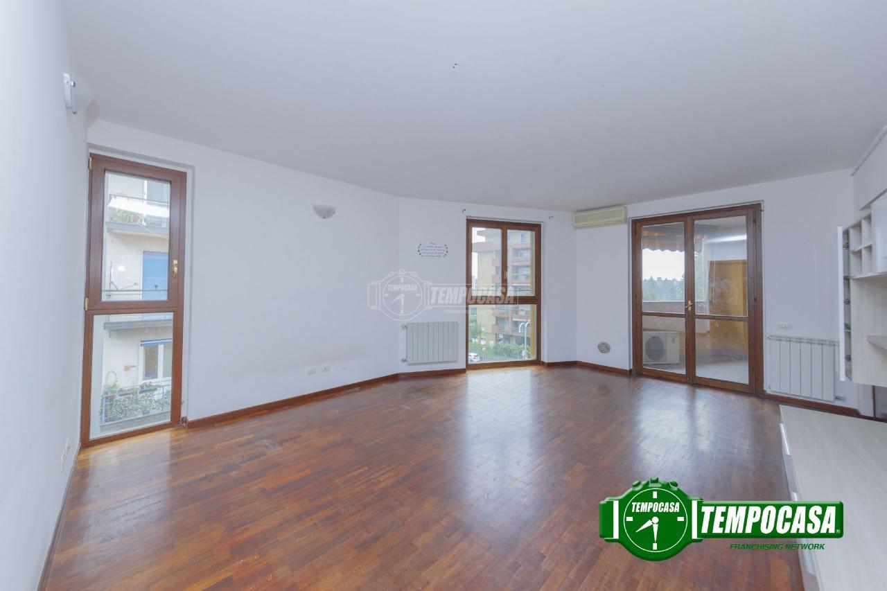 Appartamento in vendita a Corsico