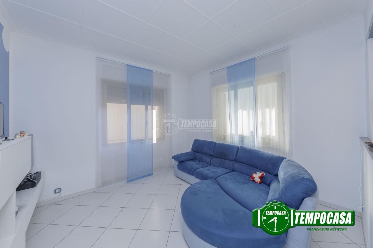 Appartamento in vendita a Corsico