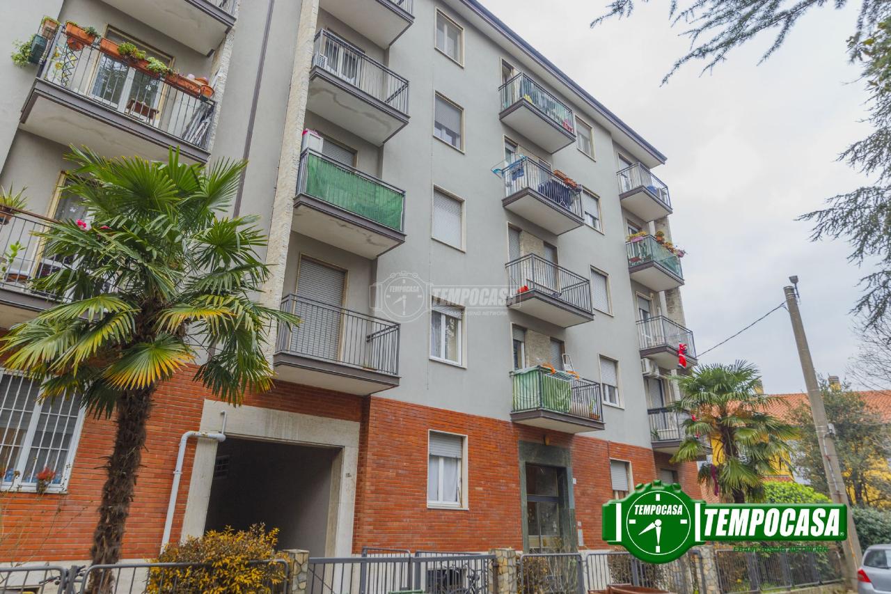 Appartamento in vendita a Corsico