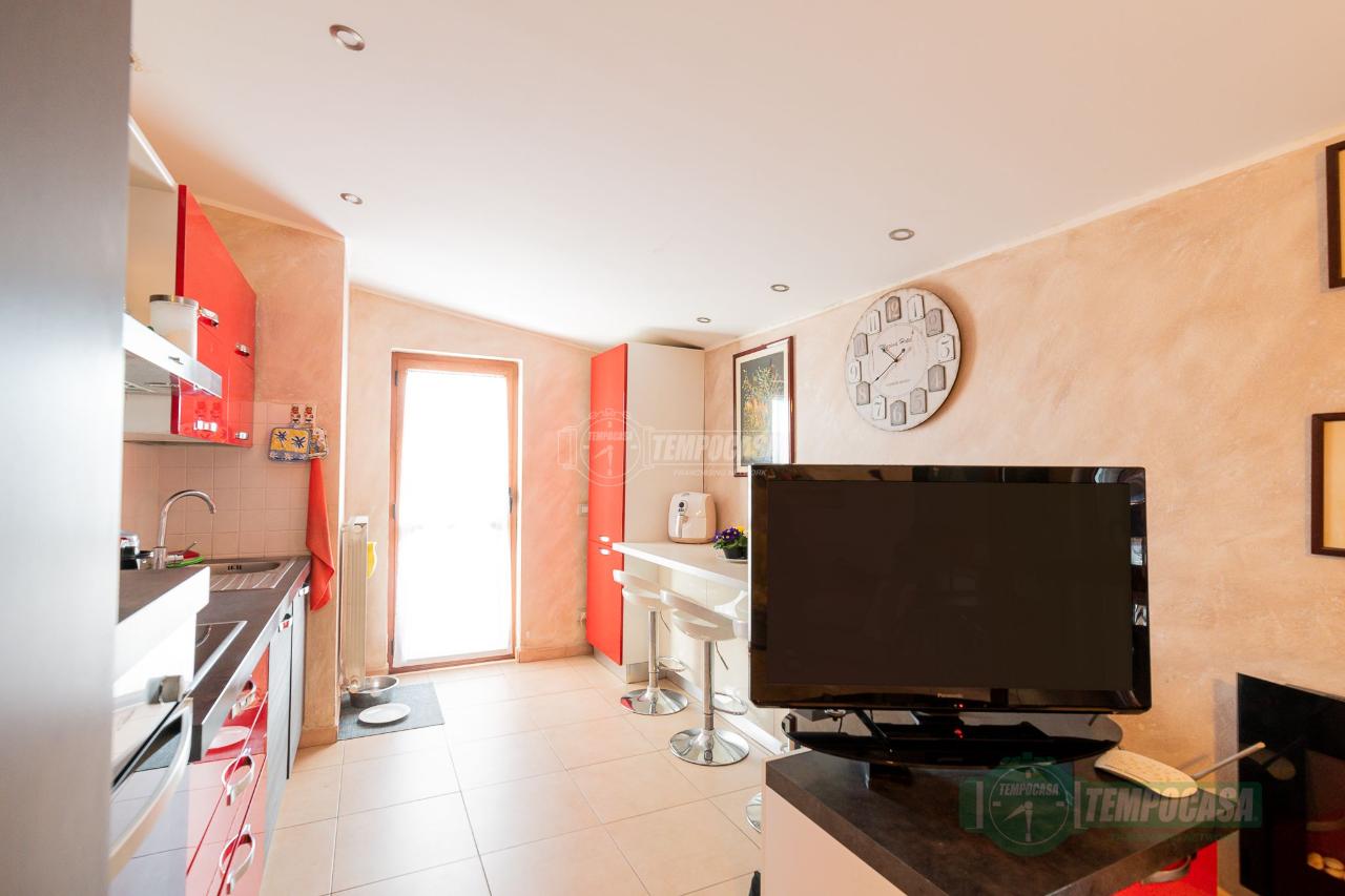 Appartamento in vendita a Peschiera Borromeo