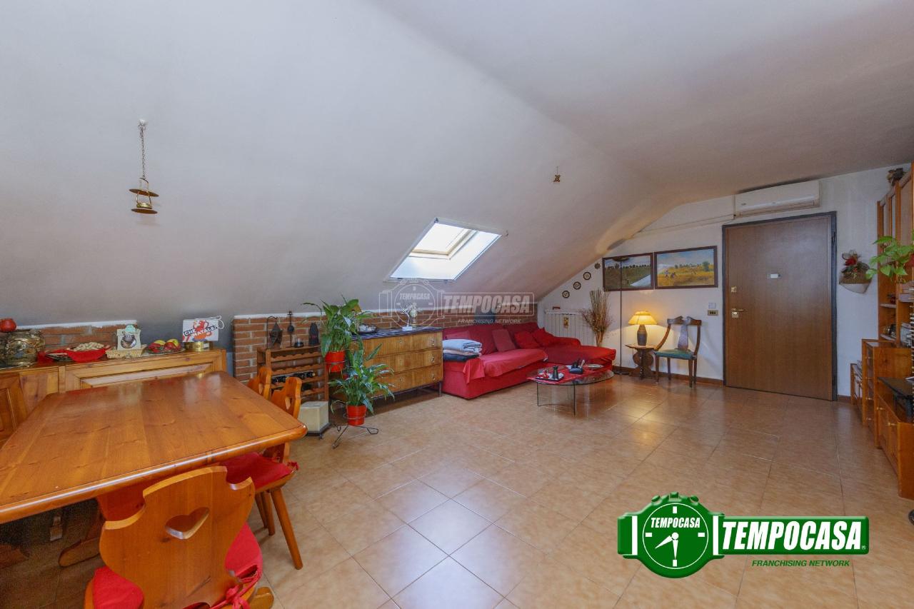 Appartamento in vendita a Zibido San Giacomo