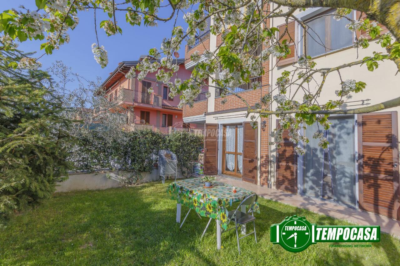 Bilocale in Via a. Valè, Noviglio