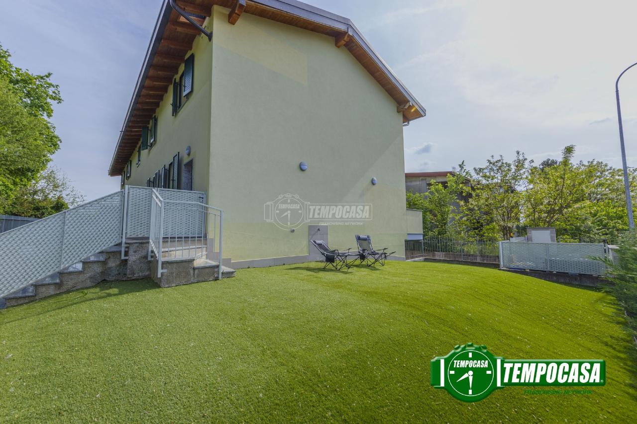 Villa a schiera in vendita a Binasco