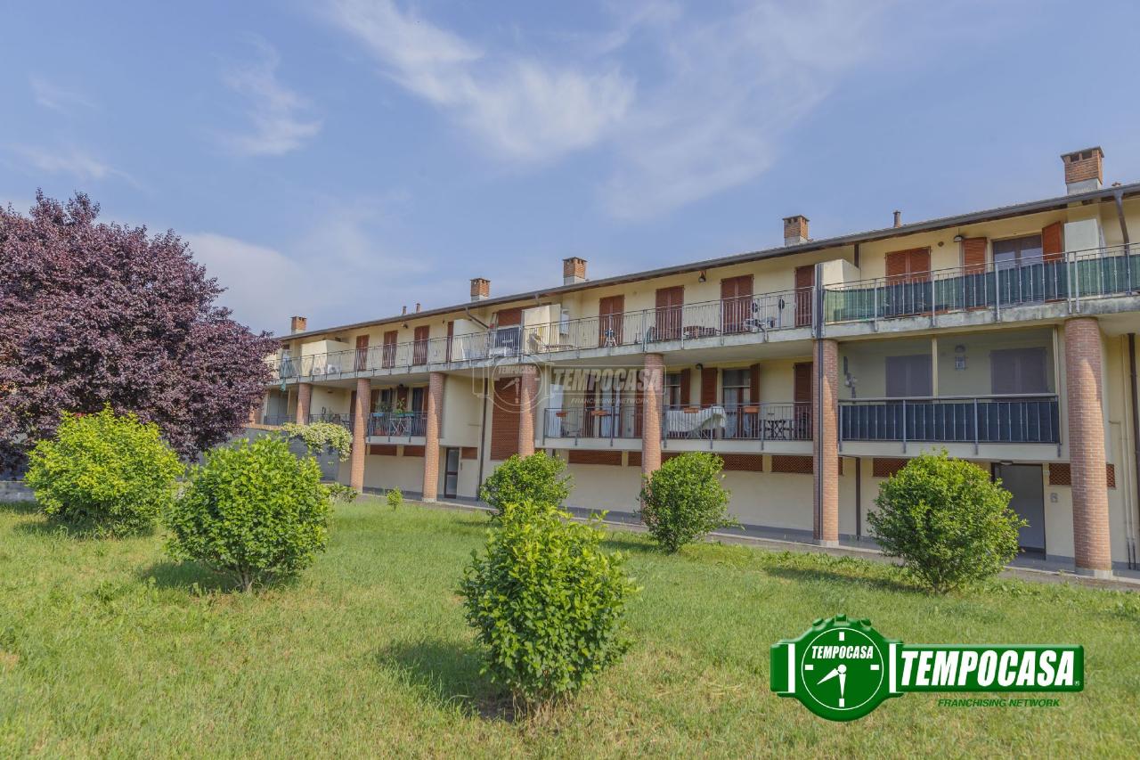 Appartamento in vendita a Vernate