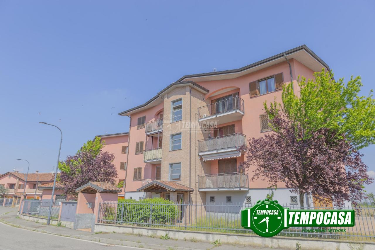 Appartamento in vendita a Vernate