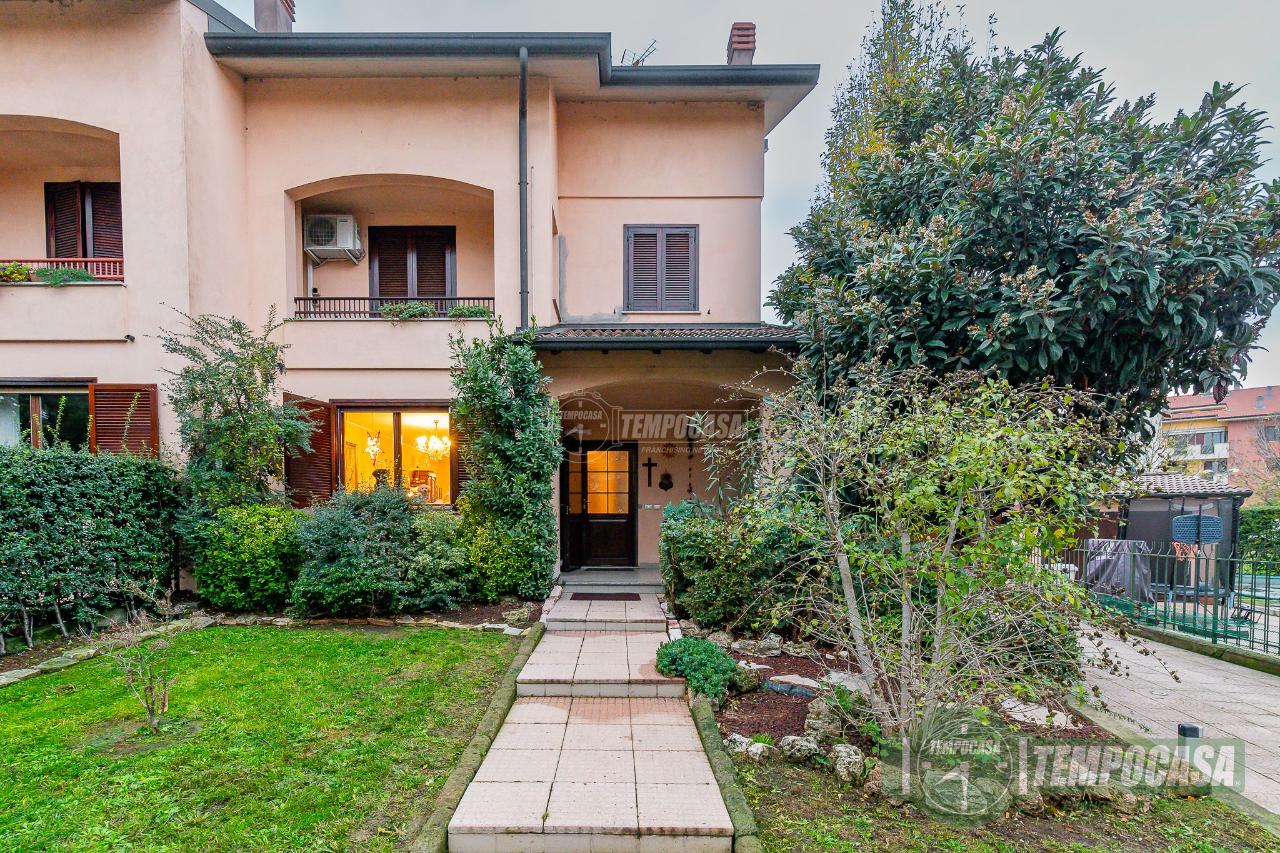 Villa a schiera, San Giuliano Milanese