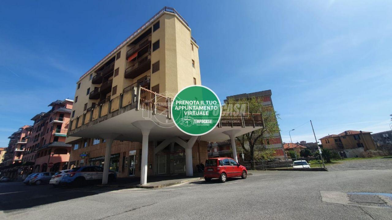 Negozio in vendita a Andora