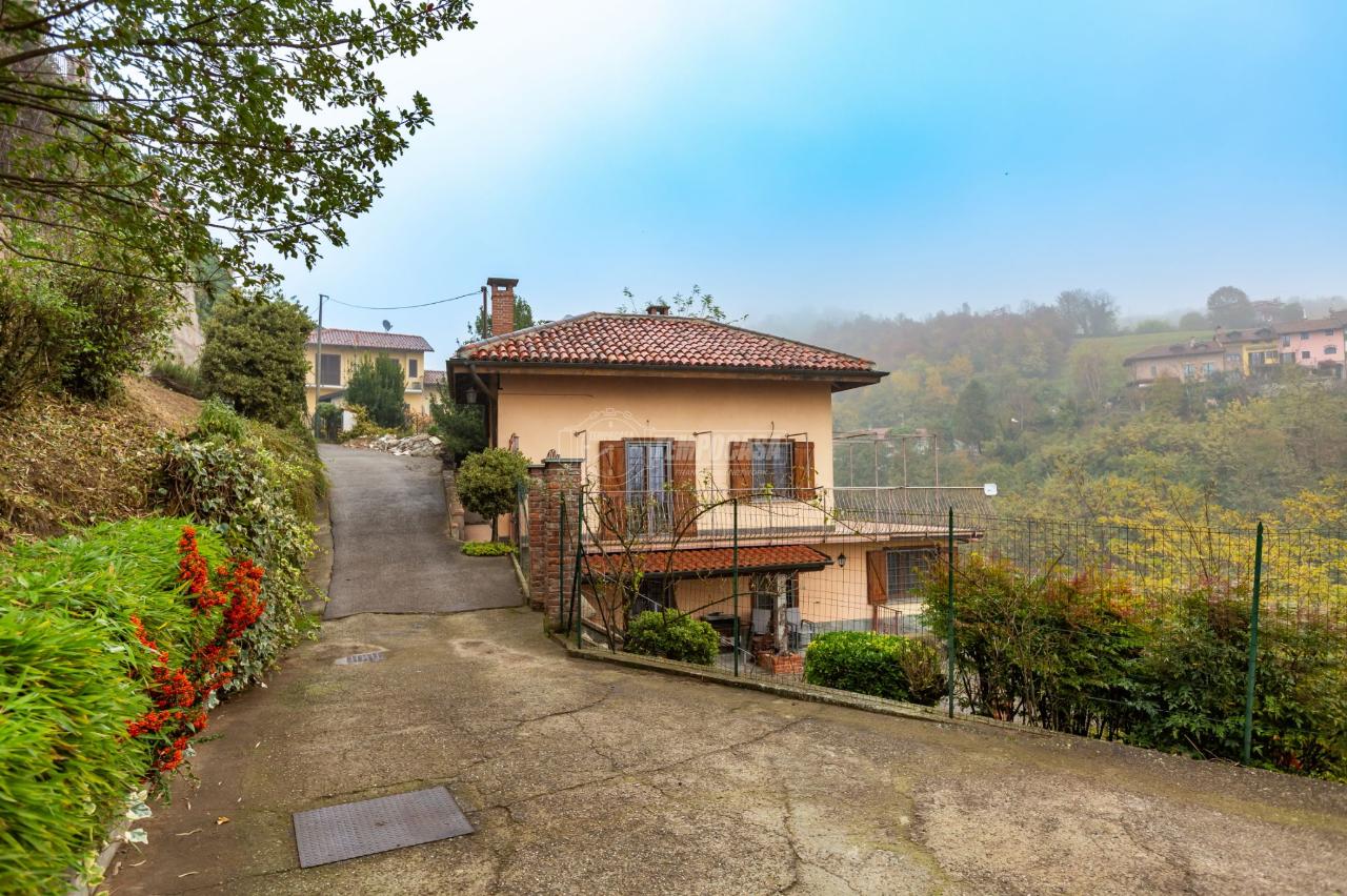 Casa indipendente in vendita a Rivalba