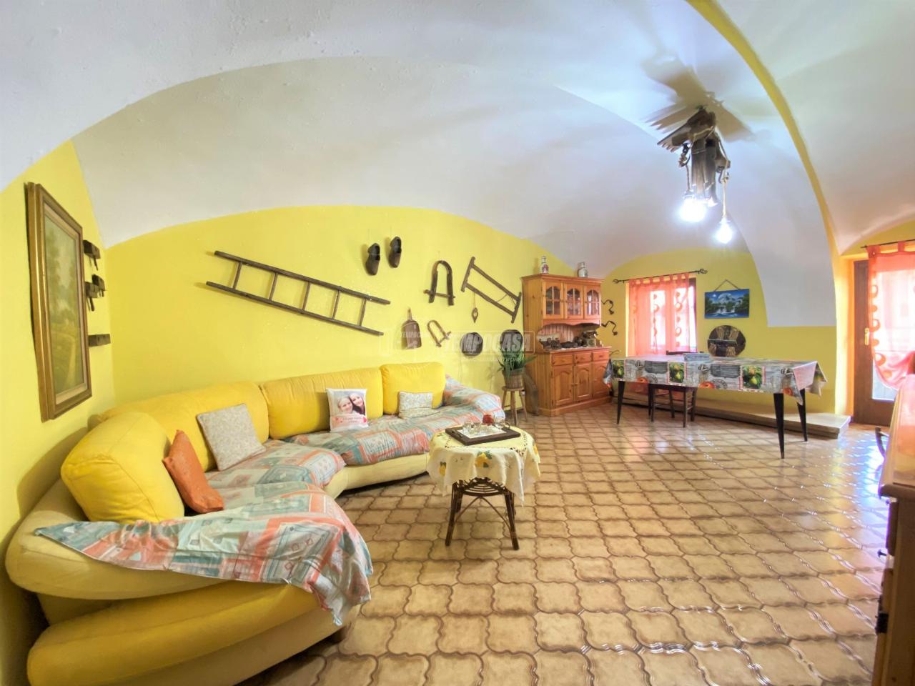 Casa indipendente in vendita a San Giusto Canavese