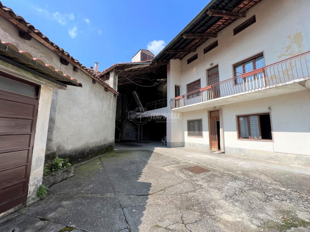 Casa indipendente in vendita a Moncrivello