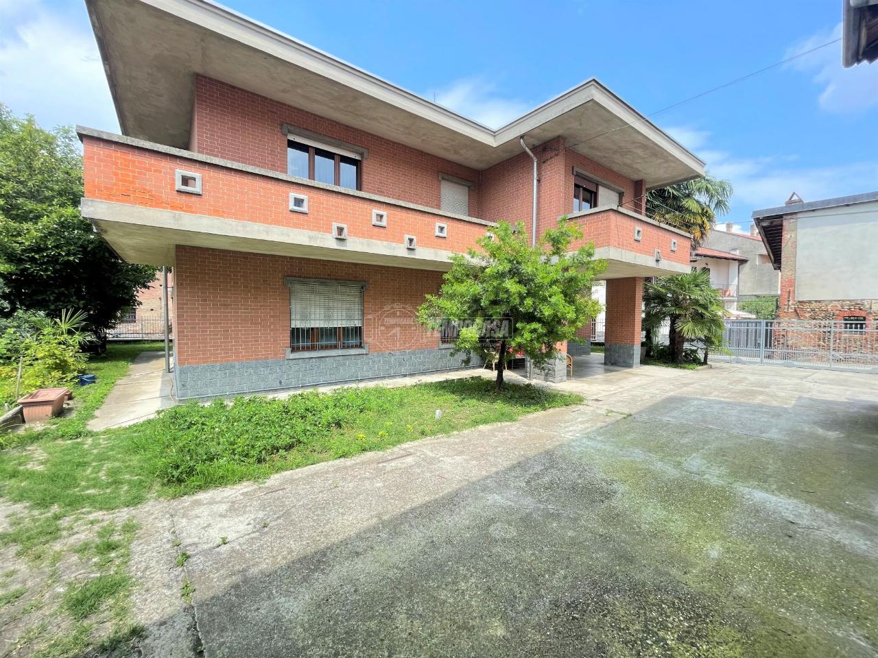 Villa in vendita a Caluso