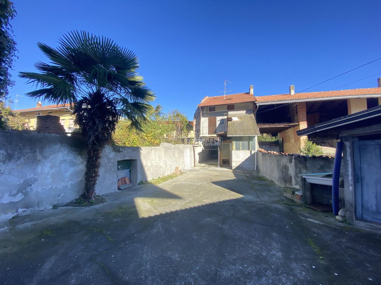 Casa indipendente in vendita a Moncrivello