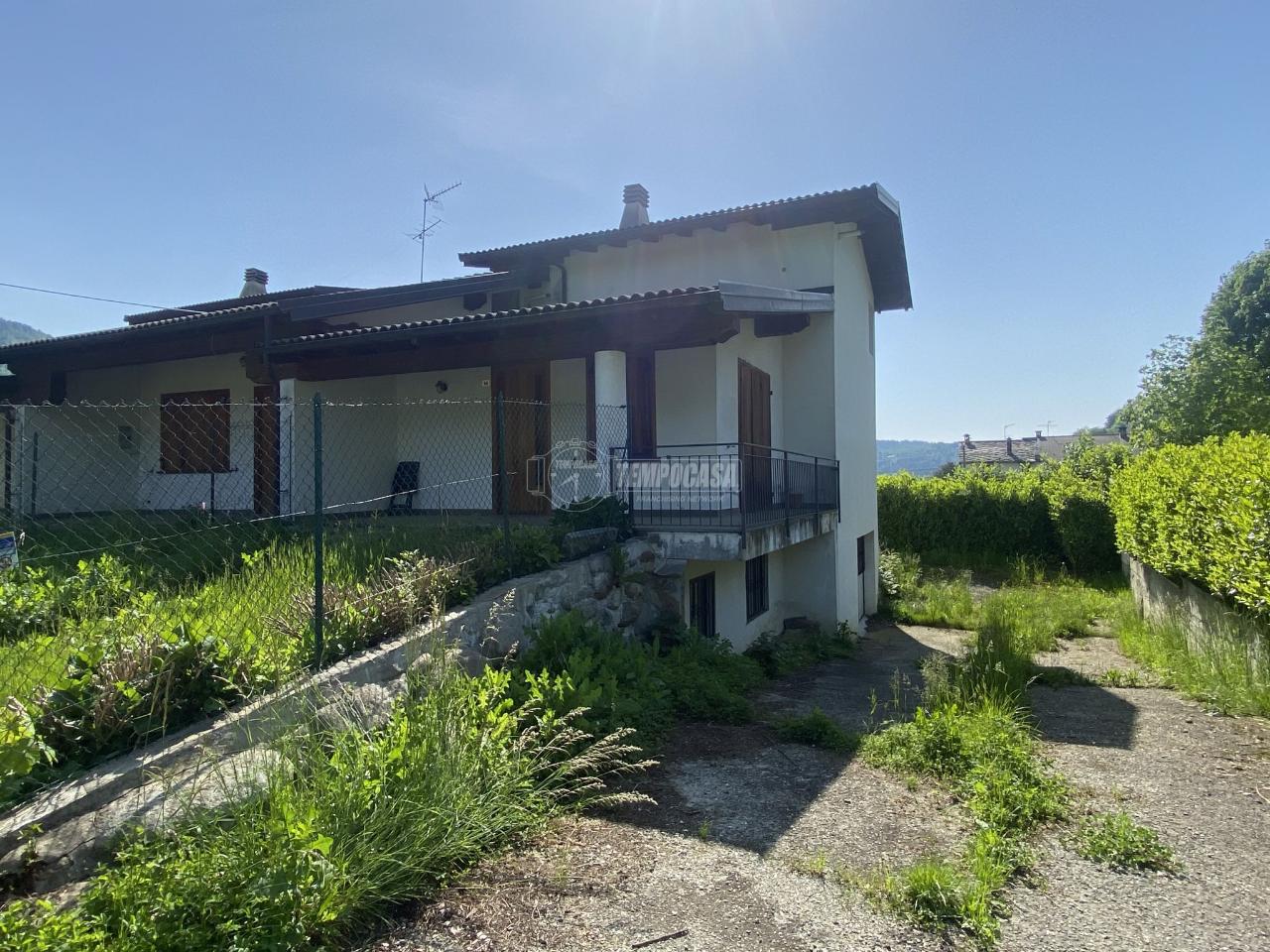 Villa a schiera in Via del Mulino 14, Valchiusa