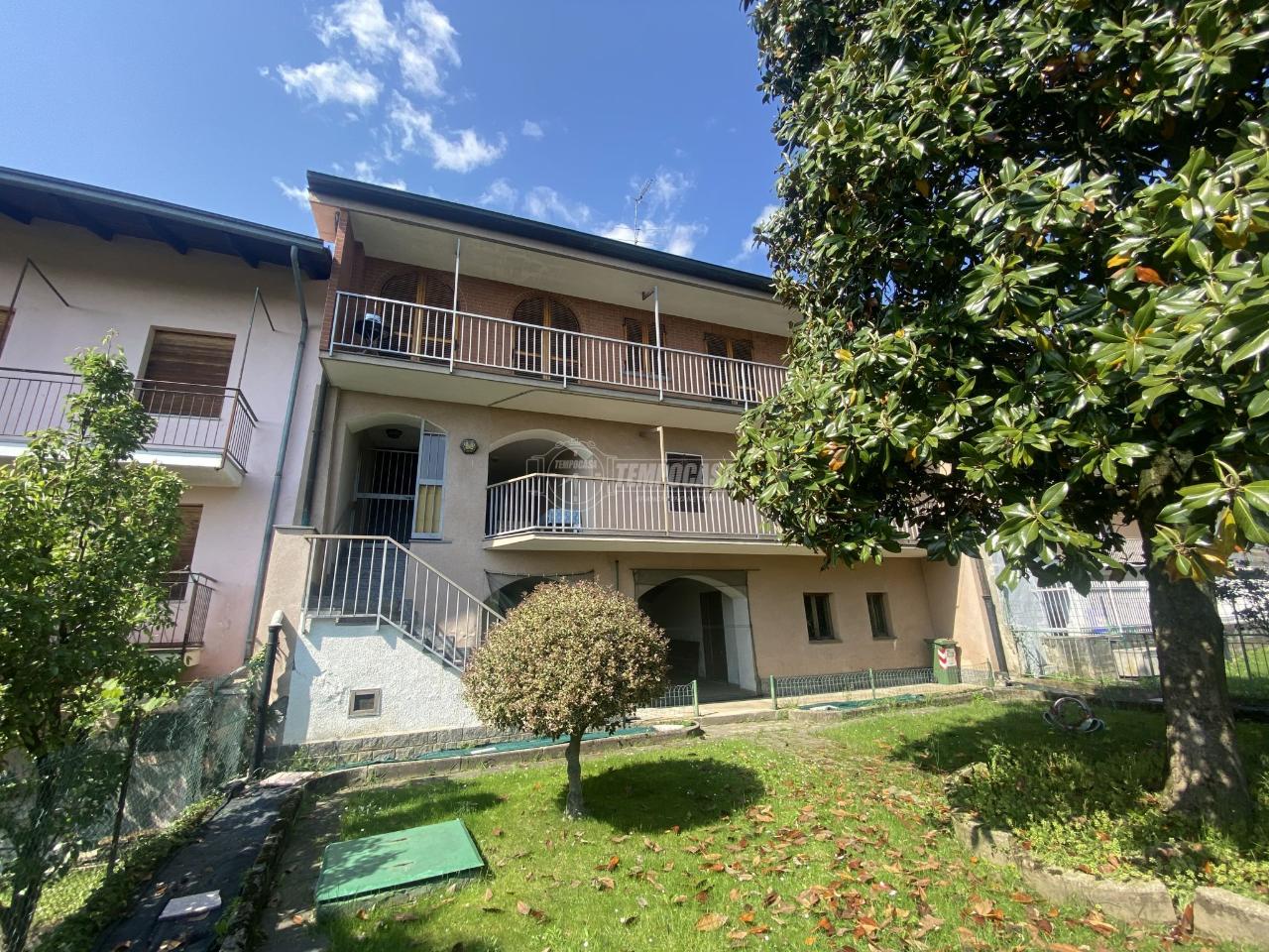 Casa indipendente in vendita a Val di Chy