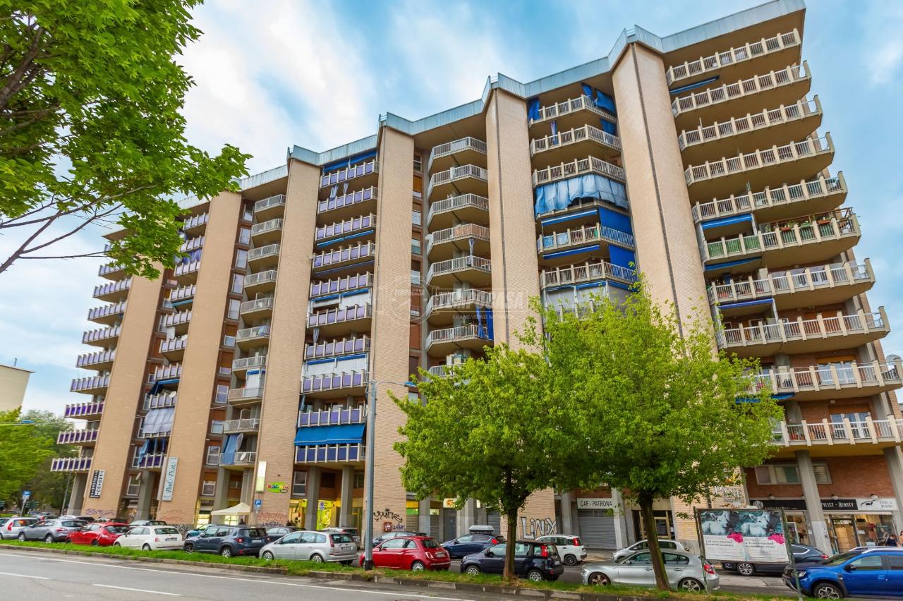 Trilocale in Corso Francia, Collegno