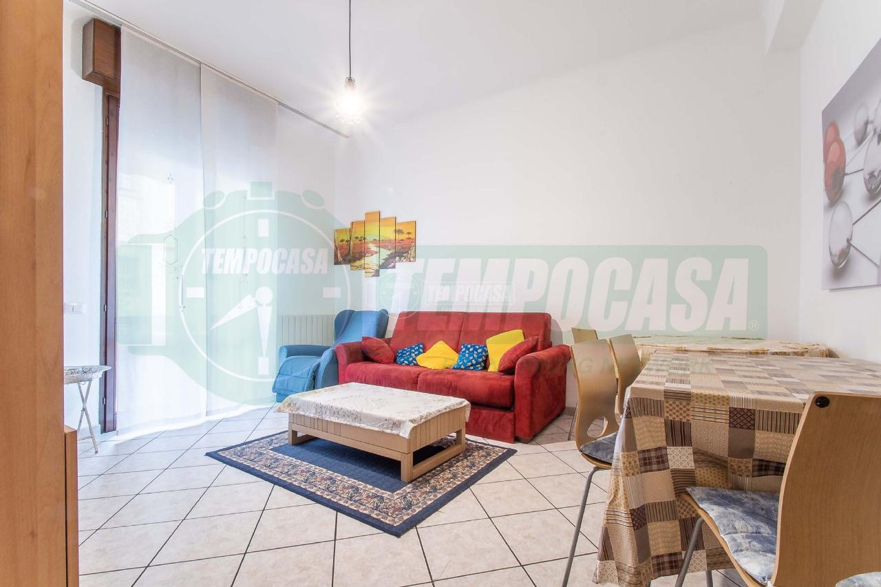 Appartamento in vendita a Turate