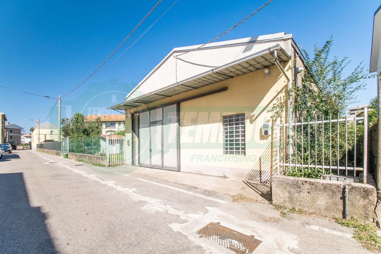 Palazzo in vendita a Gerenzano