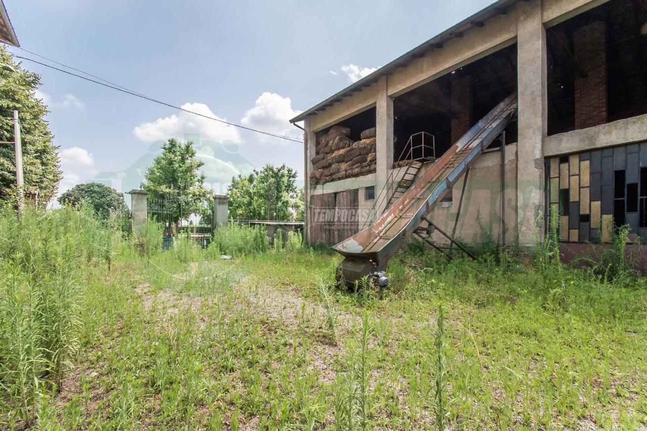 Appartamento in vendita a Turate