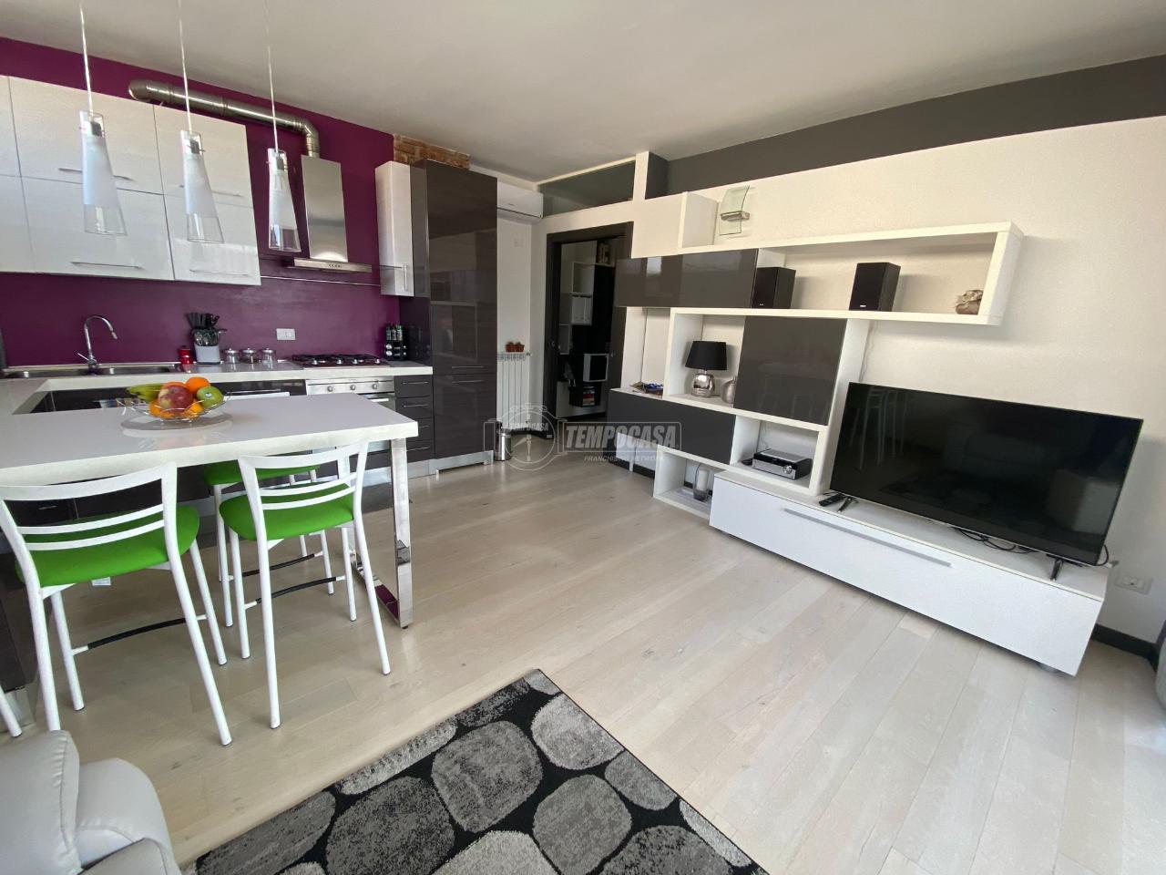 Trilocale in Via Emilio Broglio 10, Milano