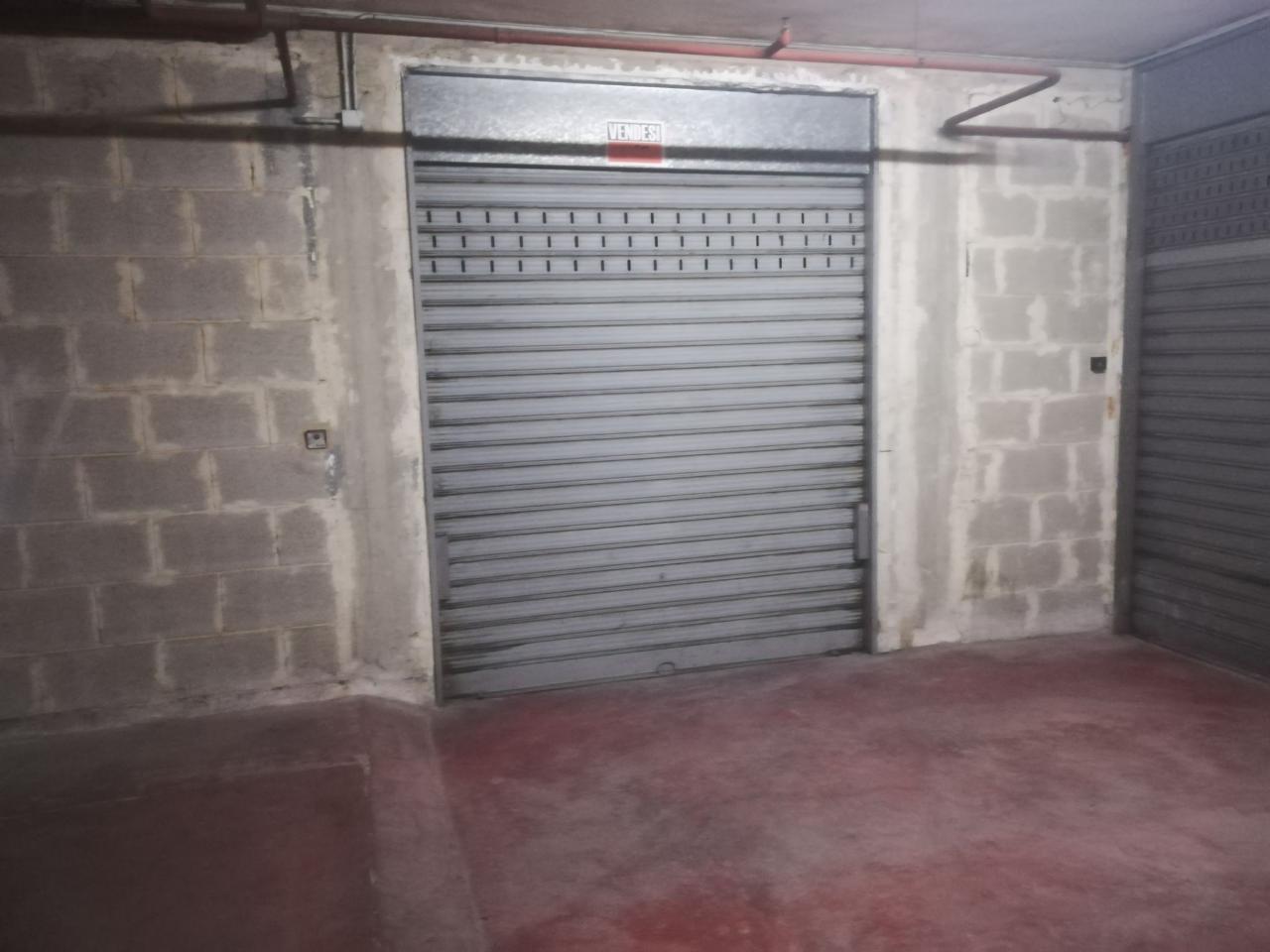 Box in vendita a Bari