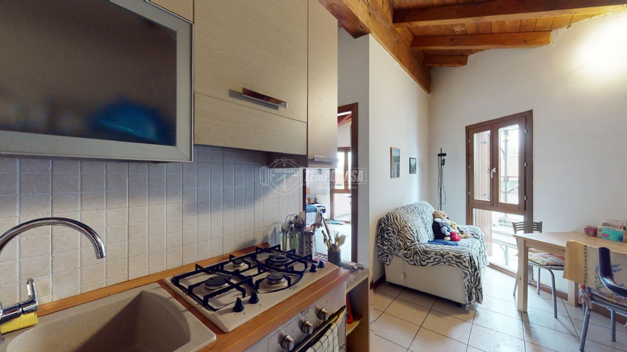 Appartamento in vendita a Seveso