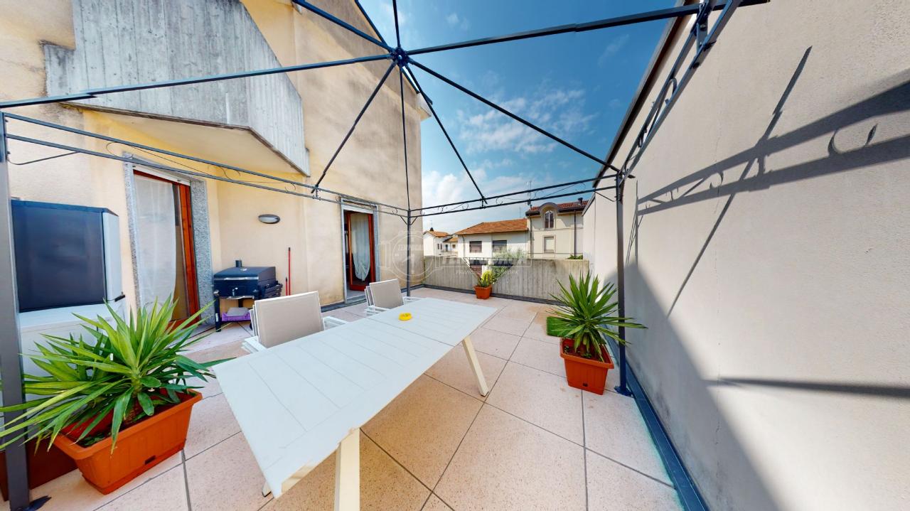 Appartamento in vendita a Barlassina