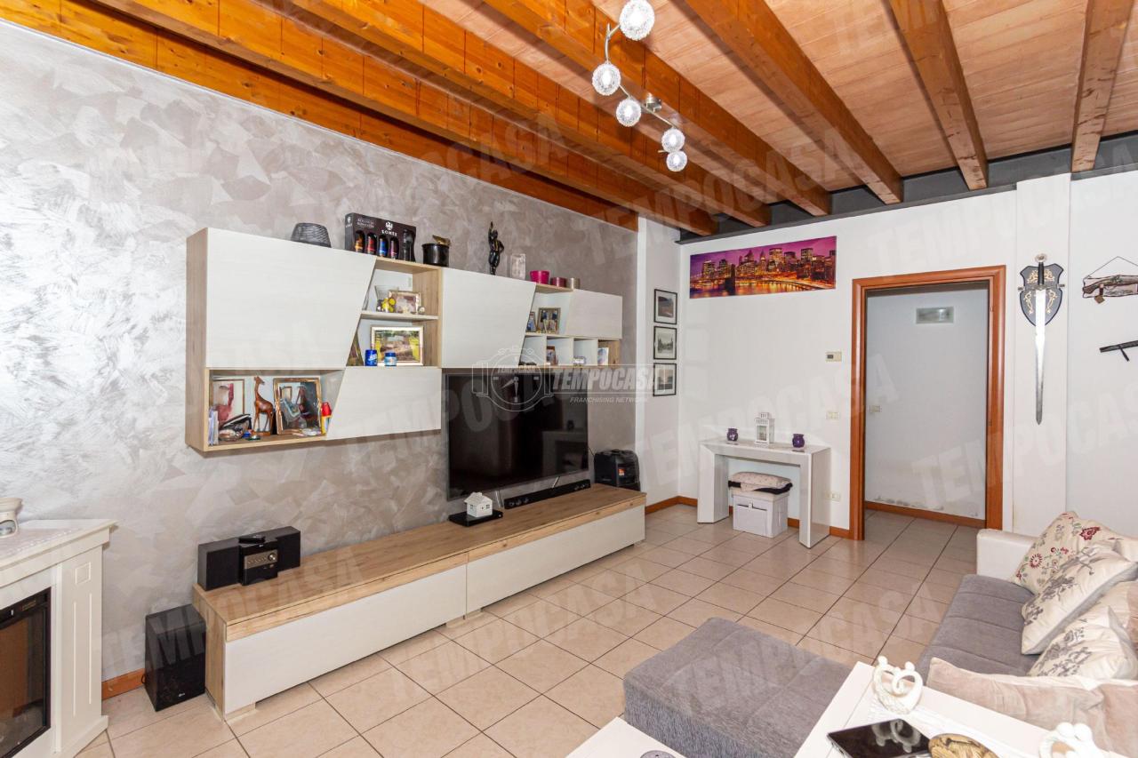 Appartamento in vendita a Liscate