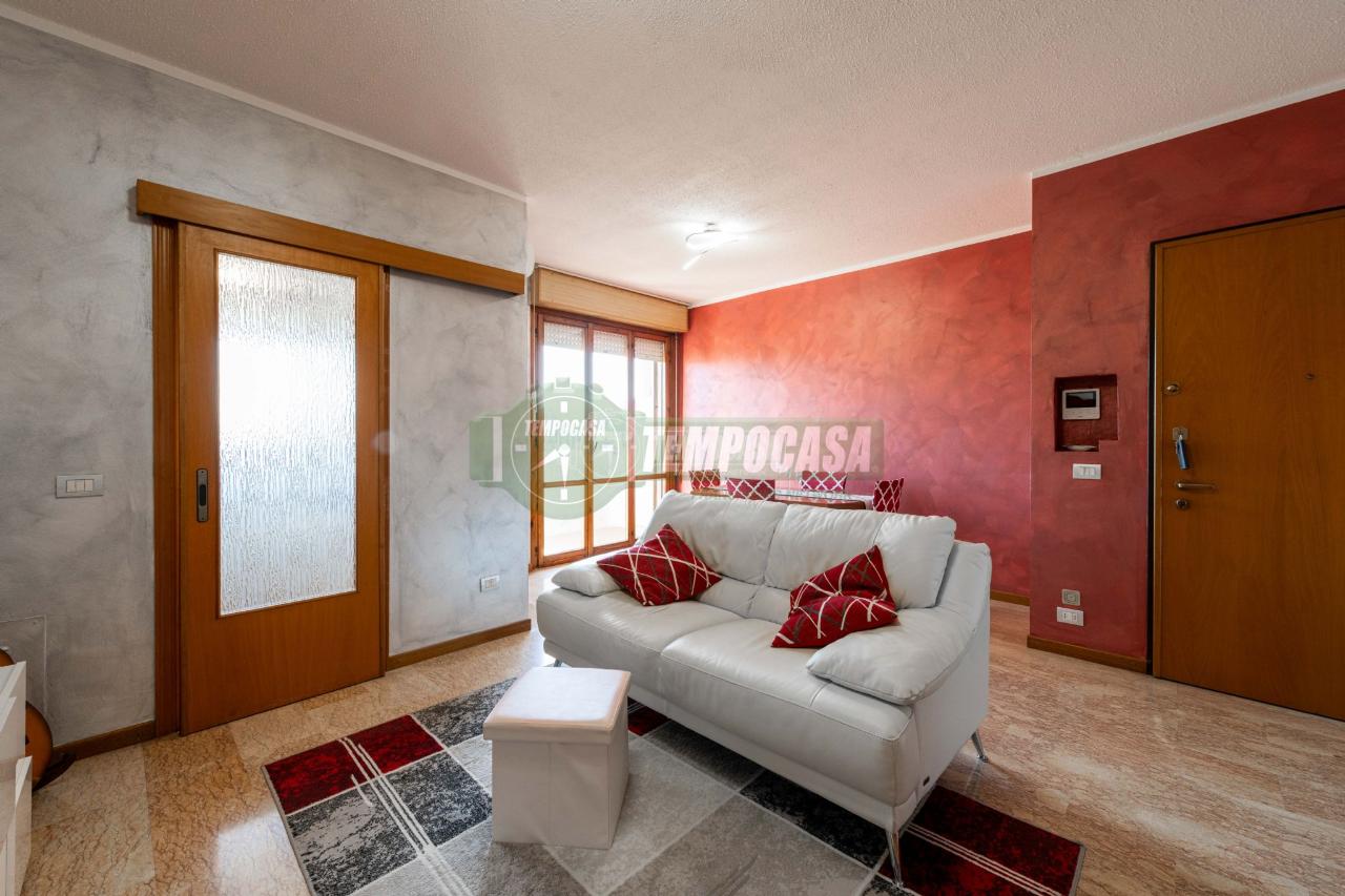 Appartamento in vendita a Rodano