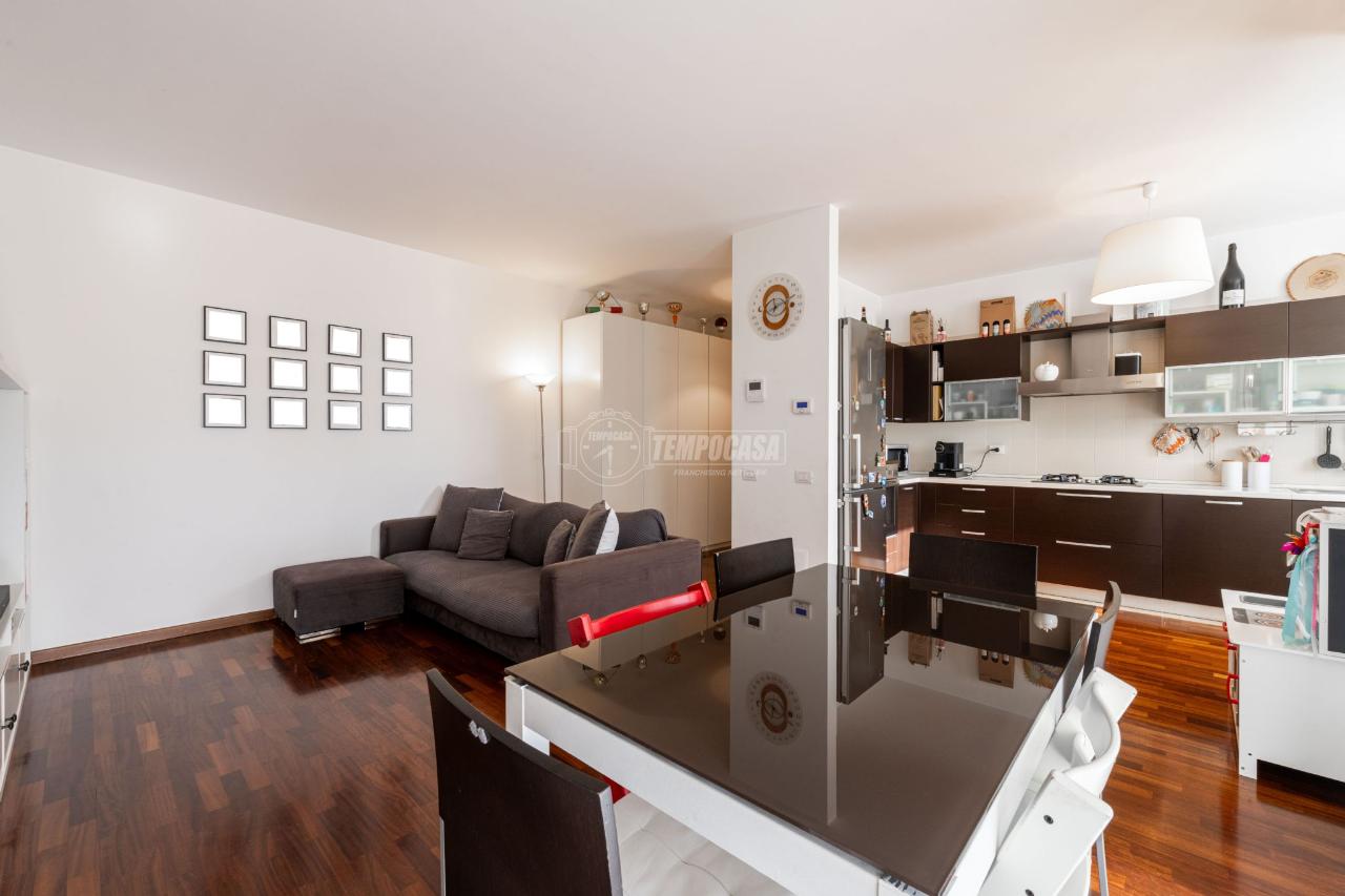 Appartamento in vendita a Rodano