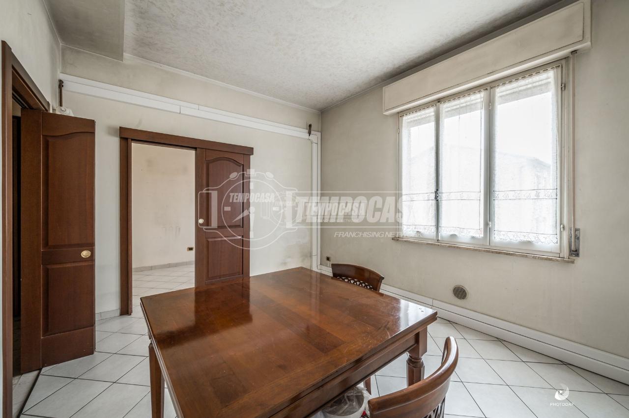 Trilocale in Via Nino Rinaldi, Scandiano