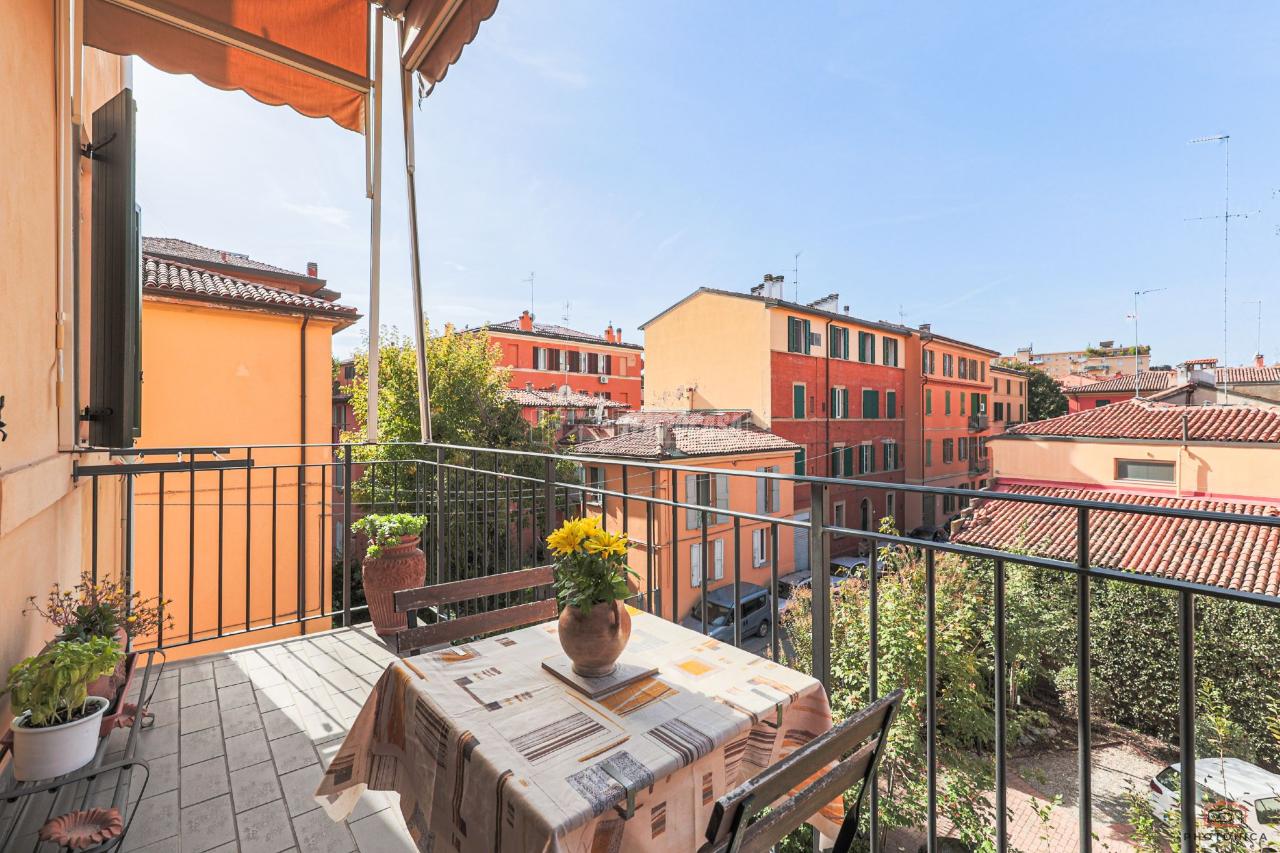 Appartamento in vendita a Bologna
