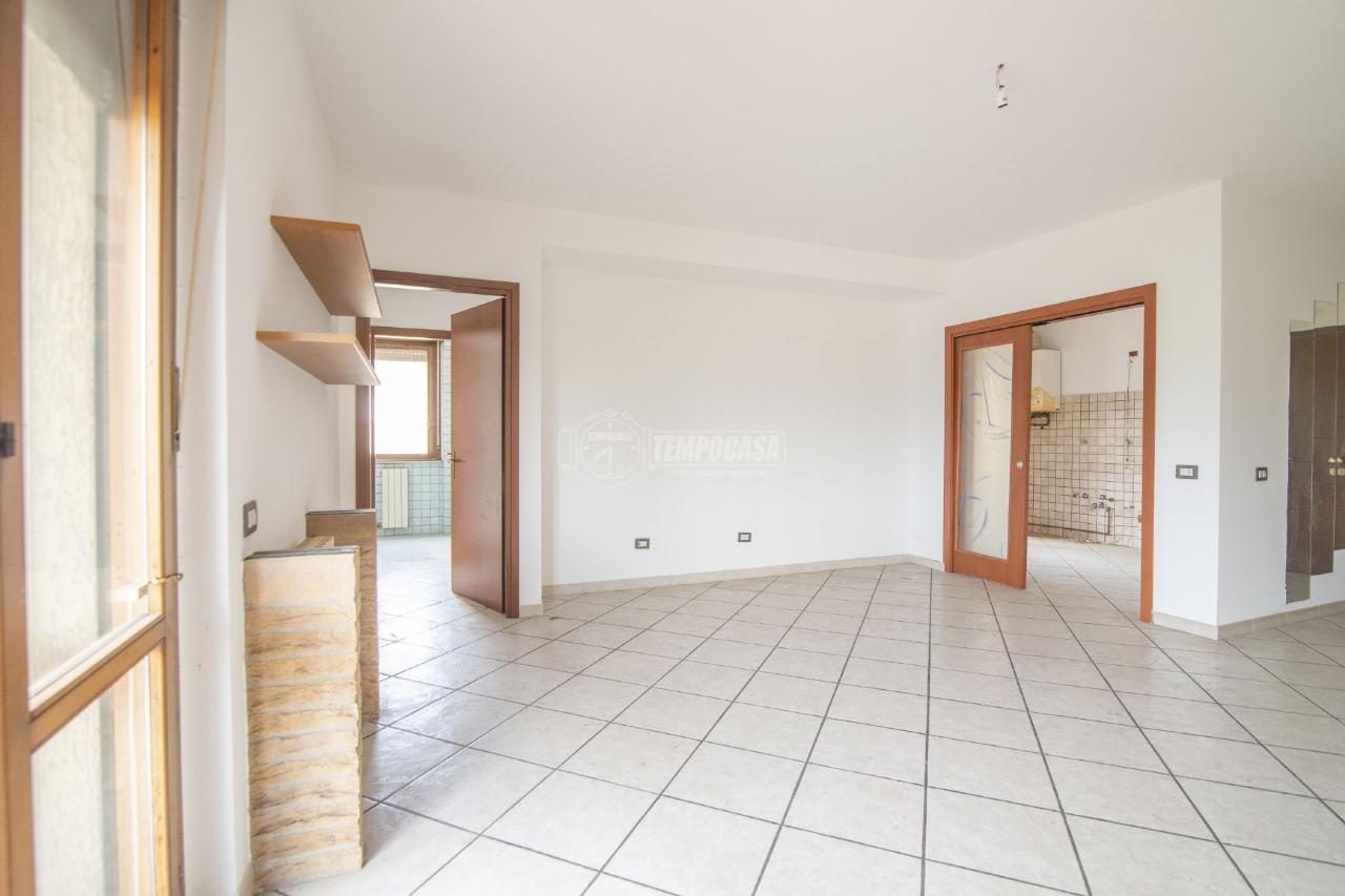 Appartamento in vendita a Truccazzano