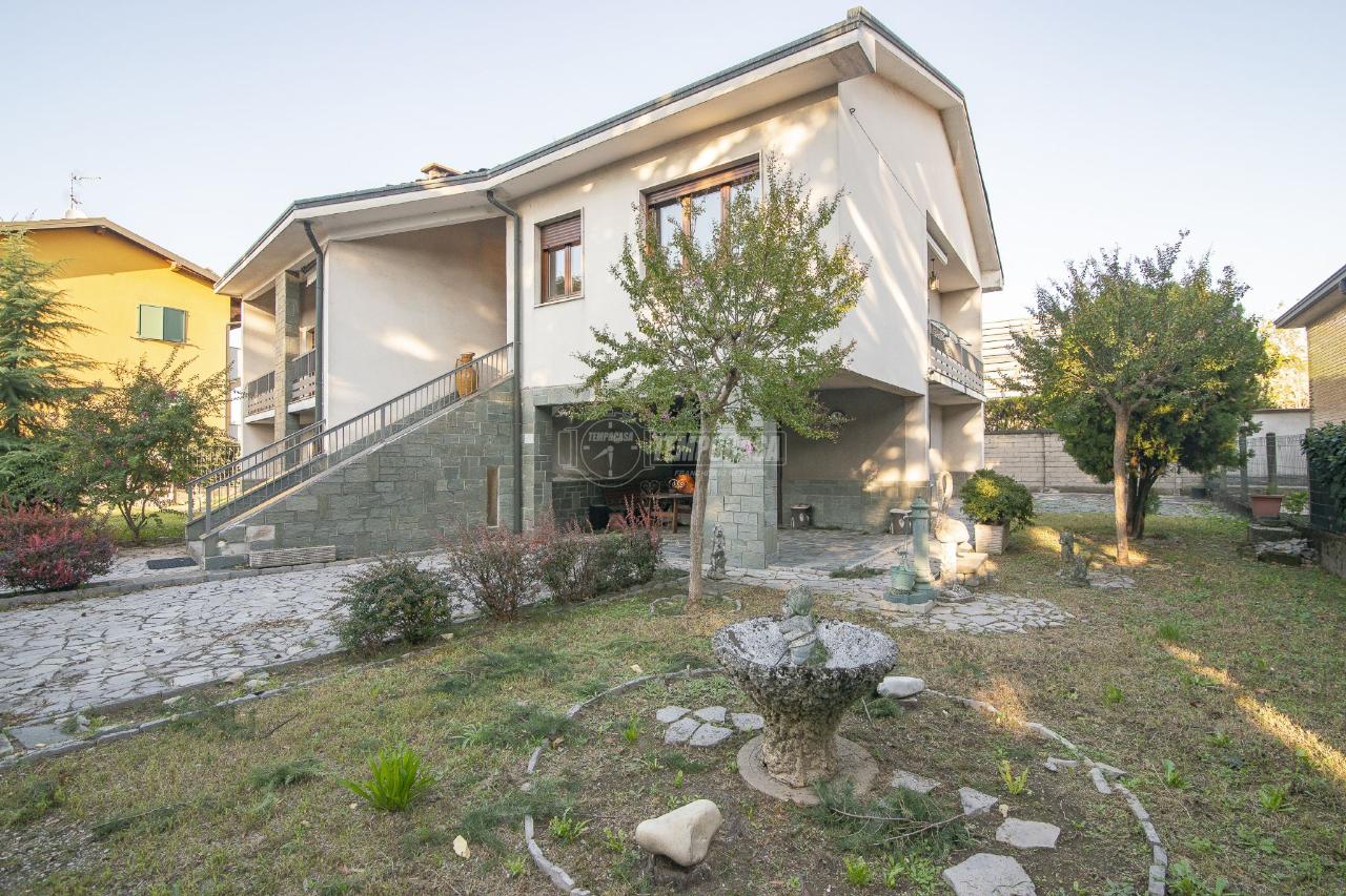 Villa in vendita a Cassano D'Adda