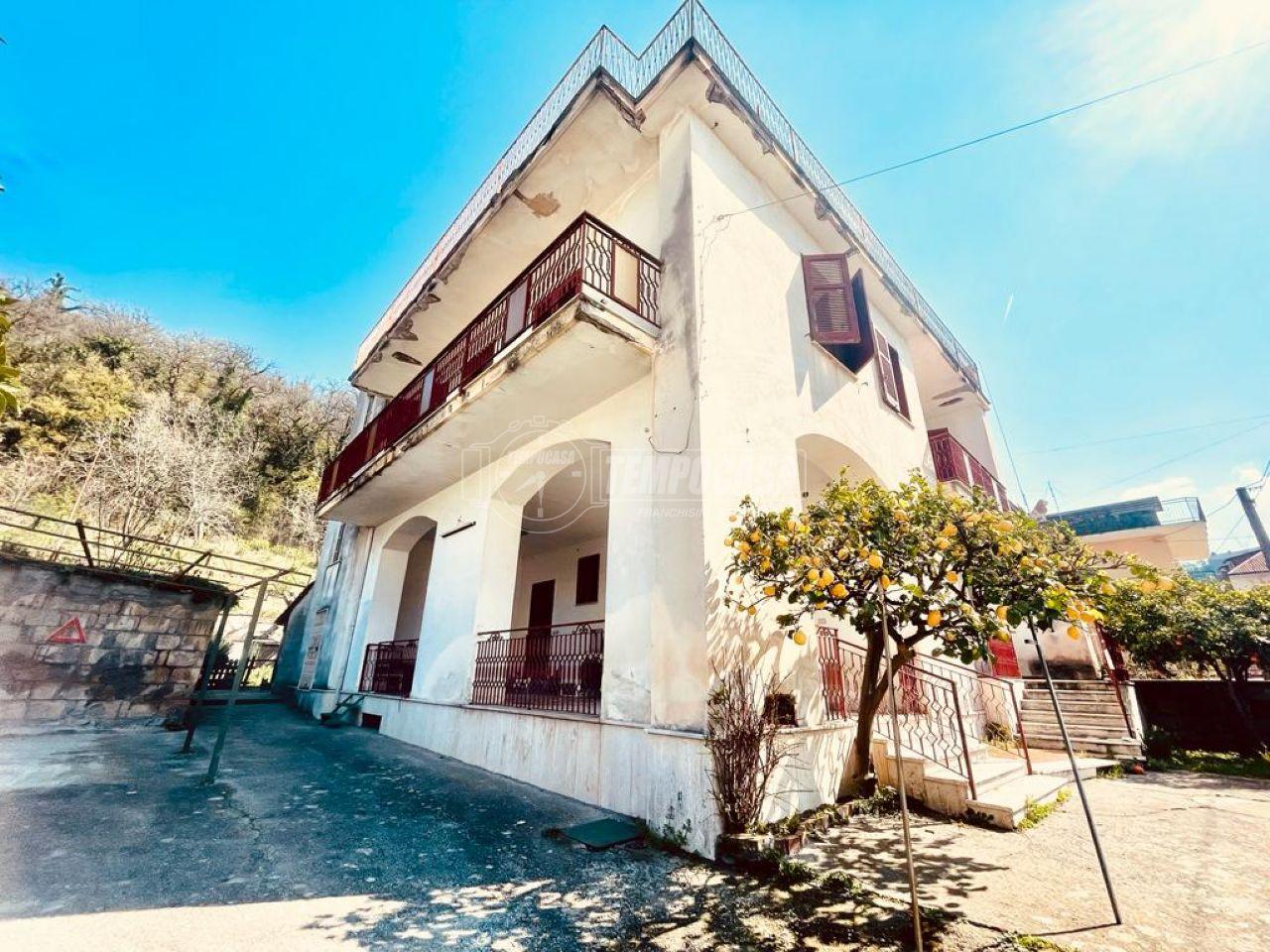 Casa indipendente in vendita a Lauro