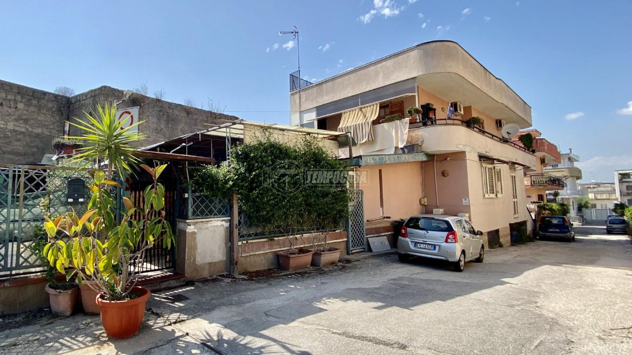 Villa a schiera in vendita a Castello Di Cisterna
