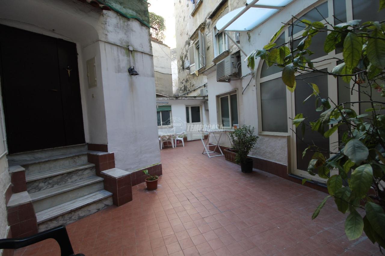 Appartamento in vendita a Napoli