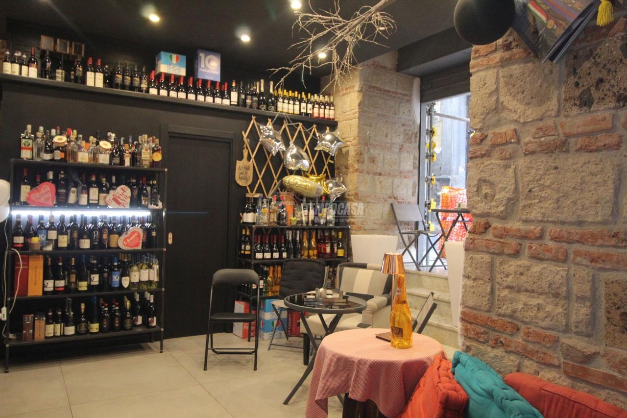 Negozio in vendita a Napoli