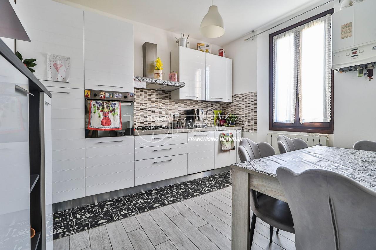 Appartamento in vendita a Bologna