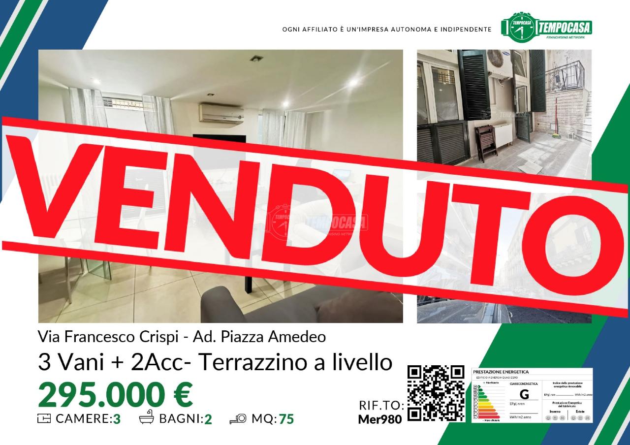 Appartamento in vendita a Napoli