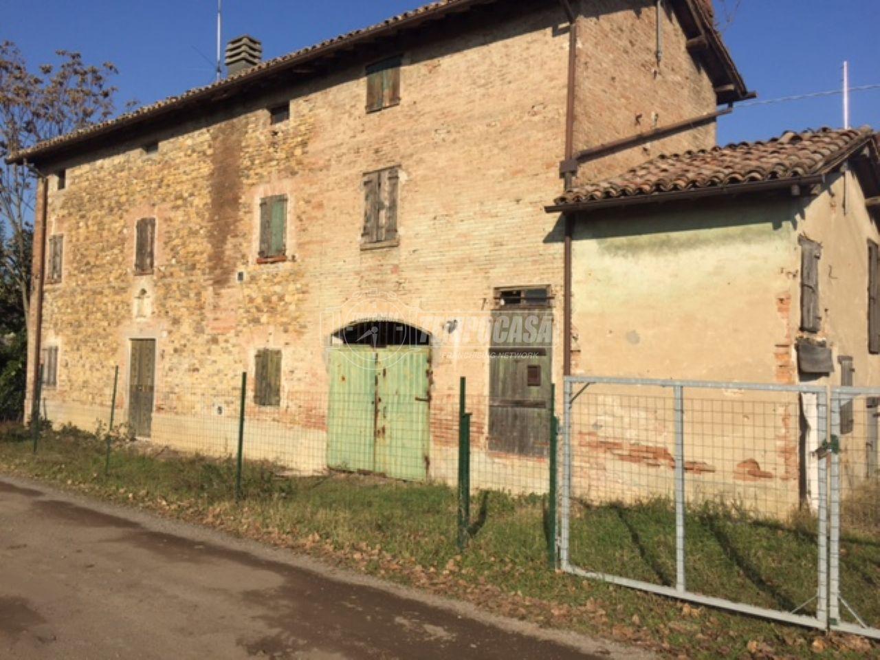 Casa indipendente in vendita a Maranello