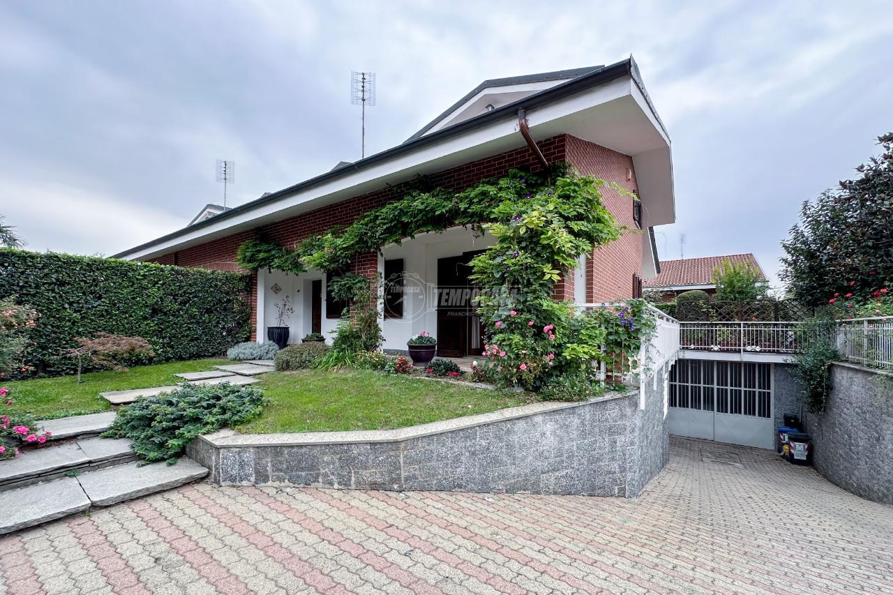 Casa indipendente in vendita a Orbassano