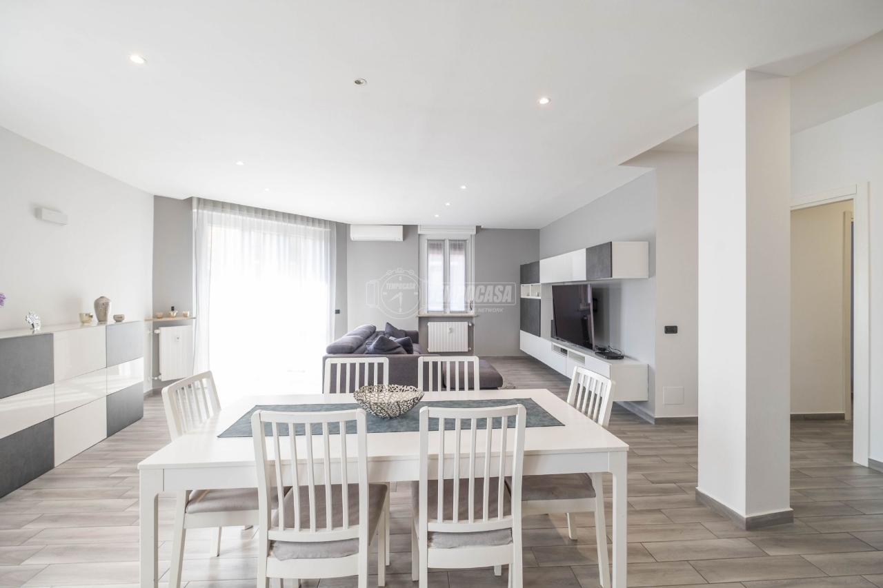 Appartamento in vendita a Novara