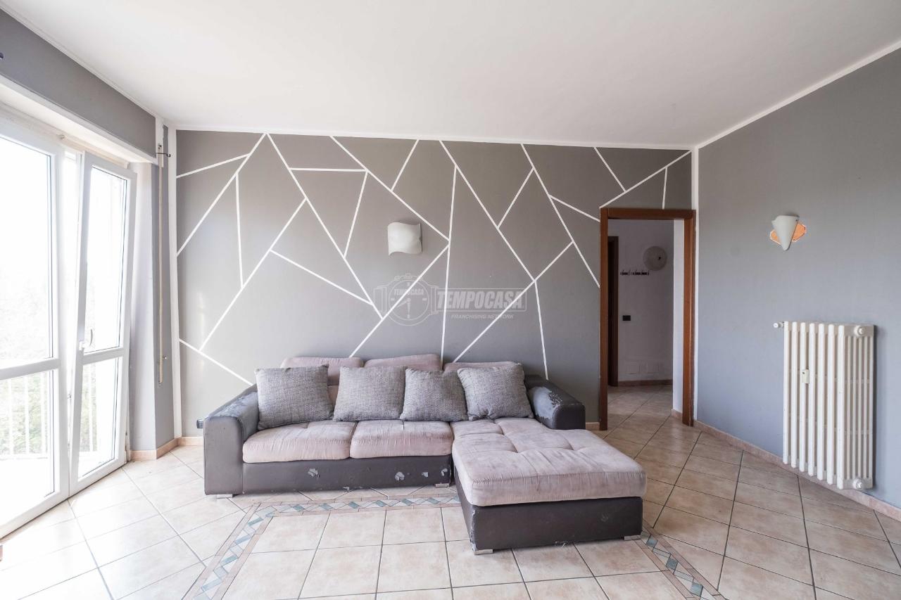 Appartamento in vendita a Novara