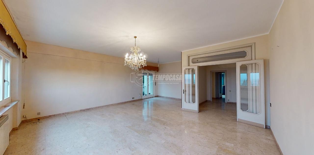 Appartamento in Via Padre Felice Rosetani, Macerata