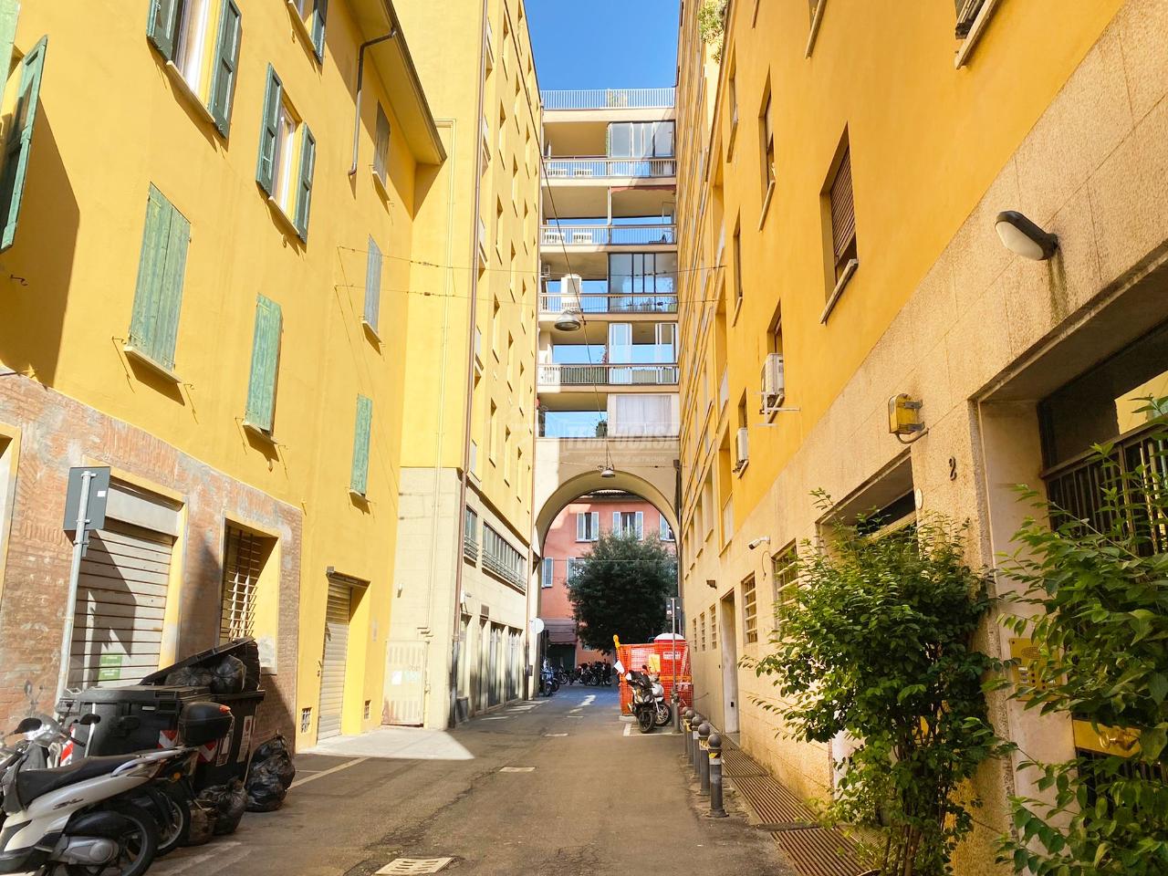 Ufficio in vendita a Bologna