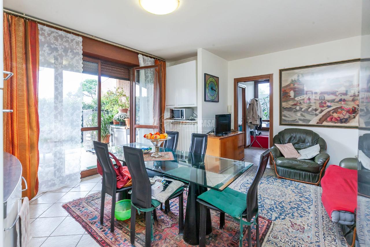 Bilocale in Via Stelvio 10, Settimo Milanese