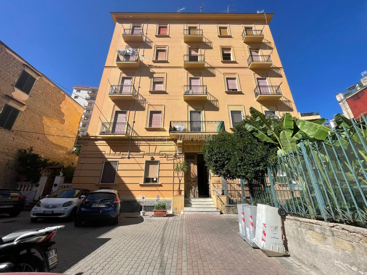 Appartamento in vendita a Napoli