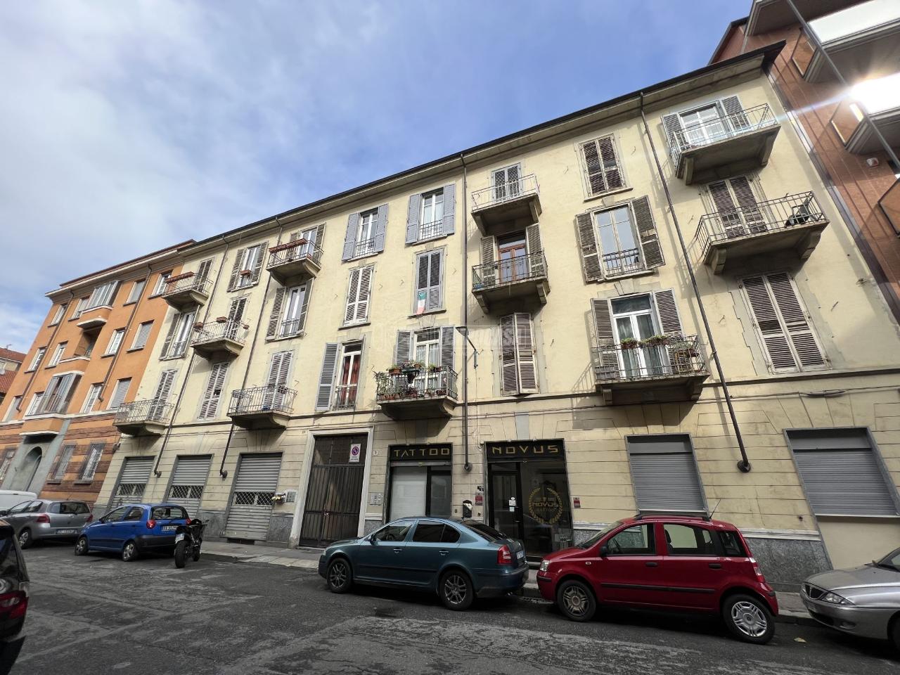 Appartamento in Via Airasca 5, Torino